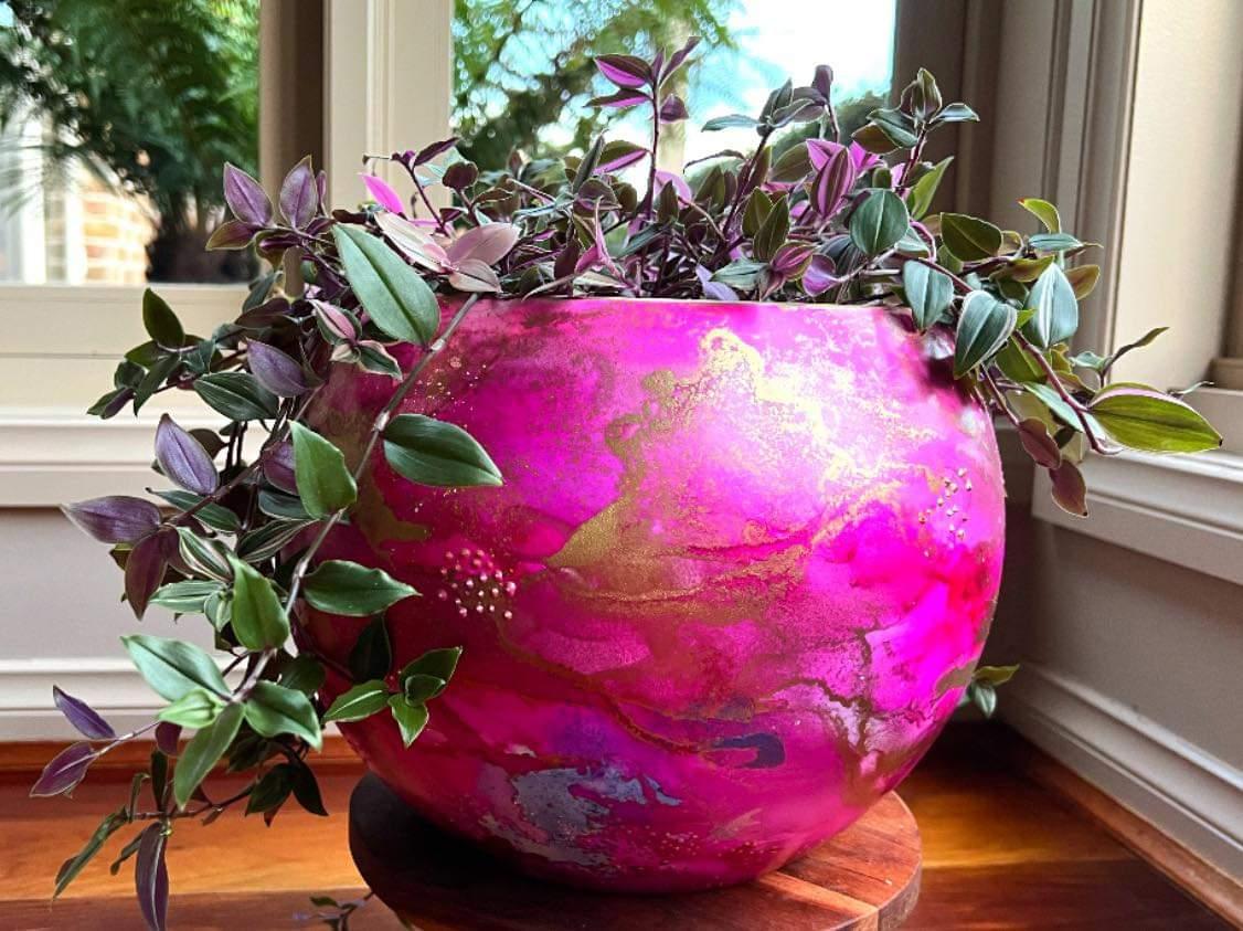 ARTISAN DESIGNED - MOON POT MIDNIGHT PINK - SMALL – Forum4 Collections