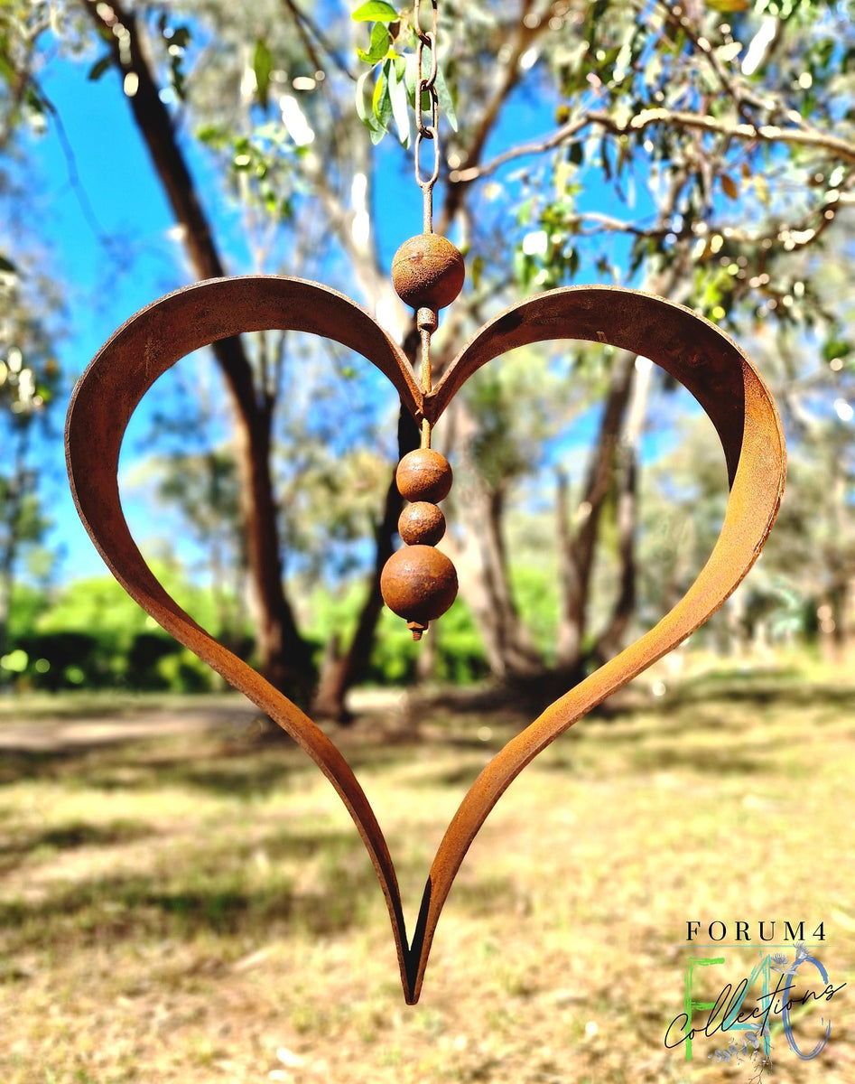 RUSTY HANGING SERENITY HEART – Forum4 Collections