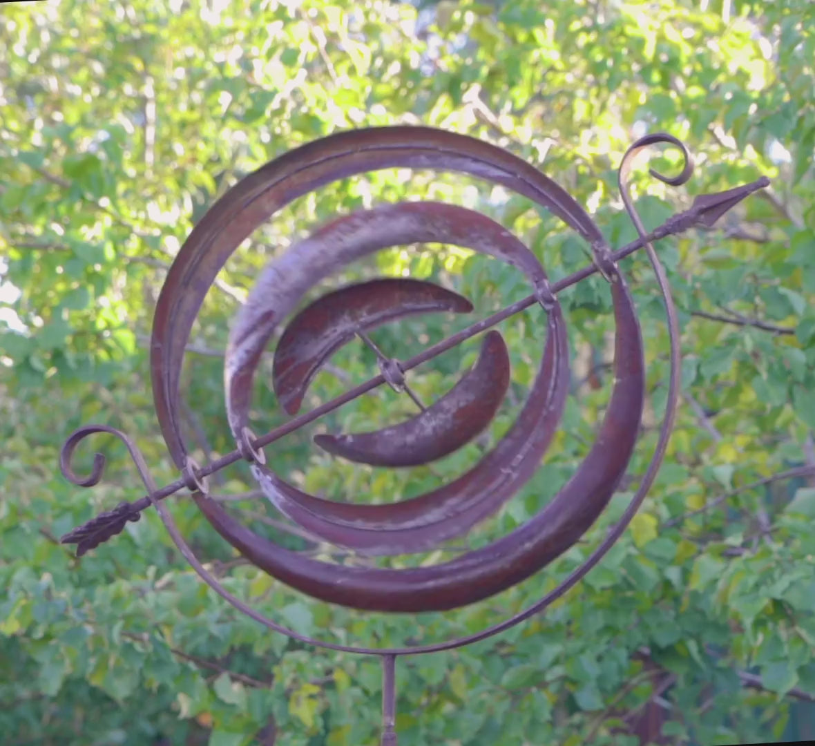 RUSTY ORB WIND SPINNER – Forum4 Collections