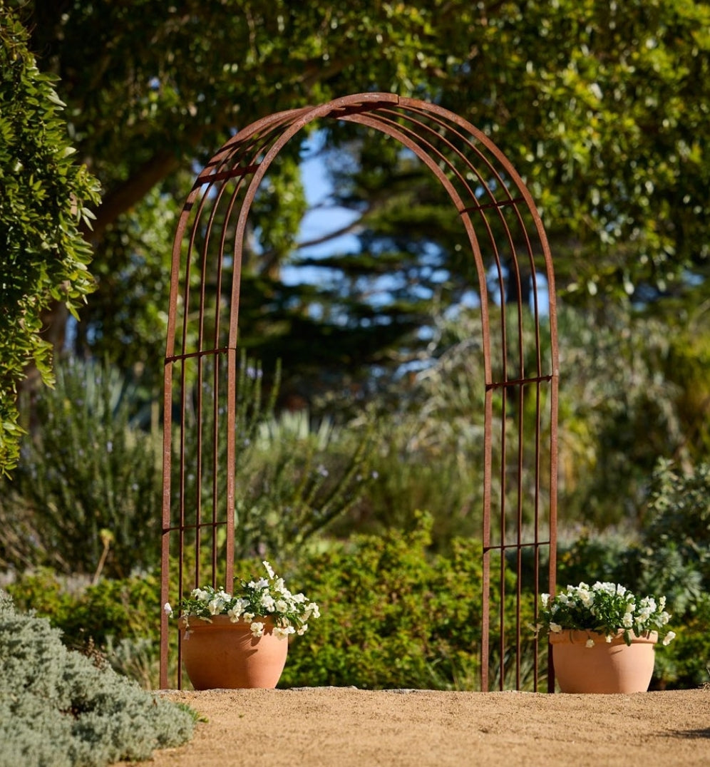 RUSTY GARDEN ARCH 2.1M – Forum4 Collections