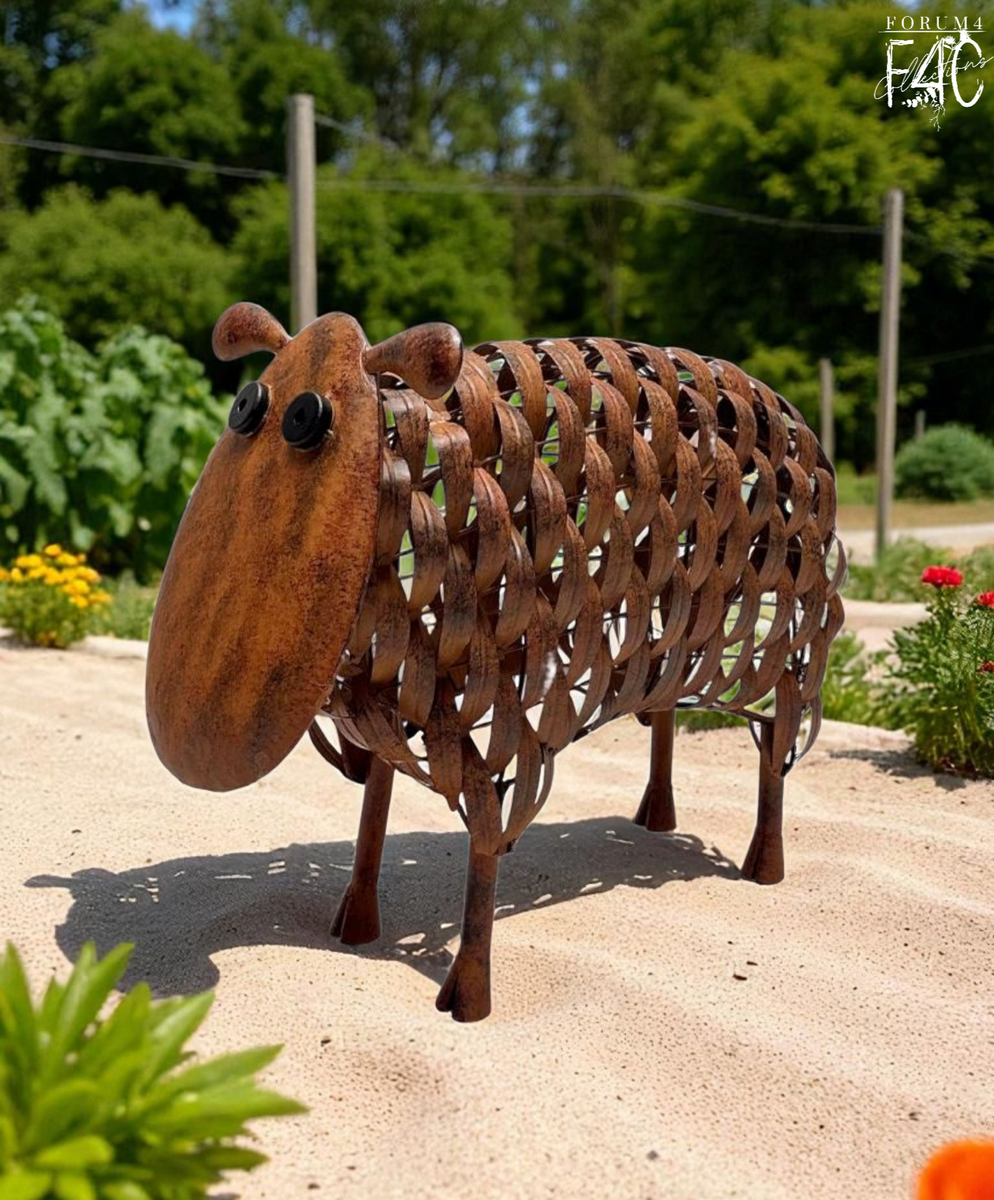 METAL RUSTY GARDEN SHEEP – Forum4 Collections